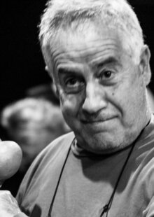 CRÒNICA D’UNA INVENCIÓ (HISTÒRIA D’UN MIRACLE) de Joan Font en Entradium