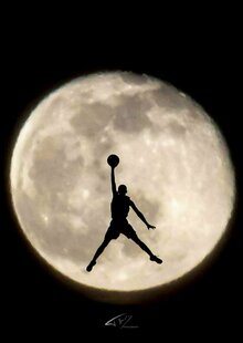 LA LUNA DE TONI SENDRA en Entradium